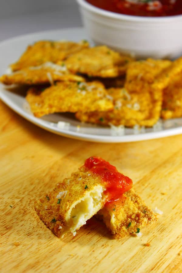 Toasted Ravioli | Countryside Cravings