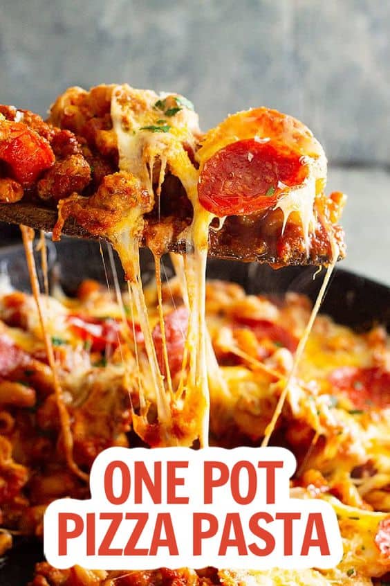 One Pot Pizza Pasta Recipe - Countryside Cravings