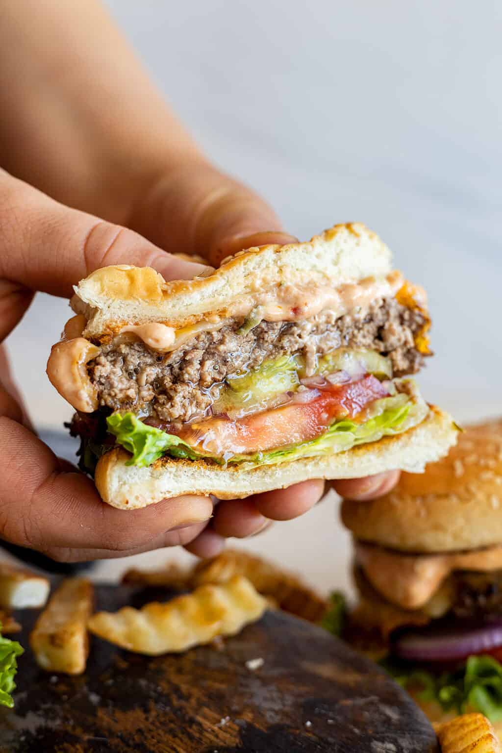 Classic Burger - Countryside Cravings