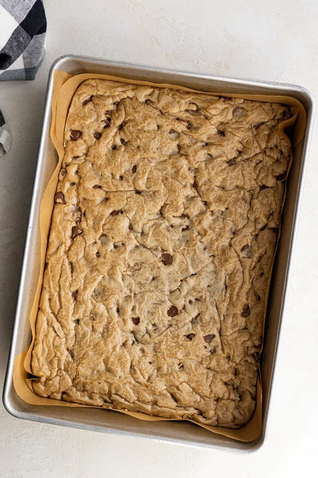 Chocolate Chip Cookie Bars - Countryside Cravings